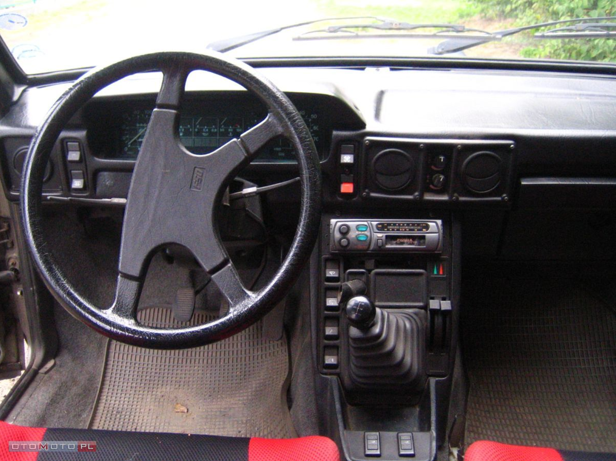 Neon Polognese Przejściogelion czyli FSO Polonez MR91/MR93 Caro – Recenzex